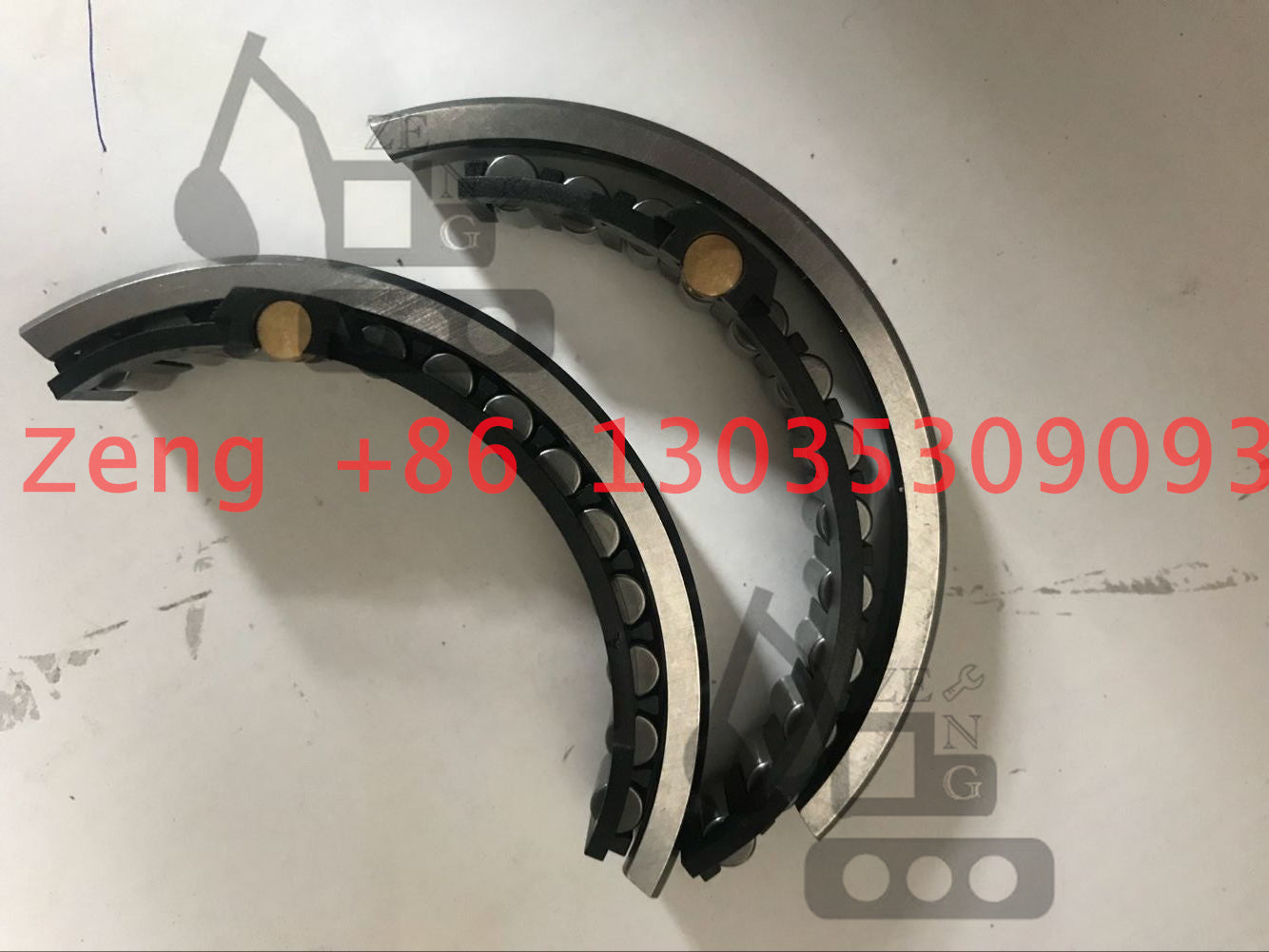 A11VO40 hydraulic pump saddle bearing – 13035309093